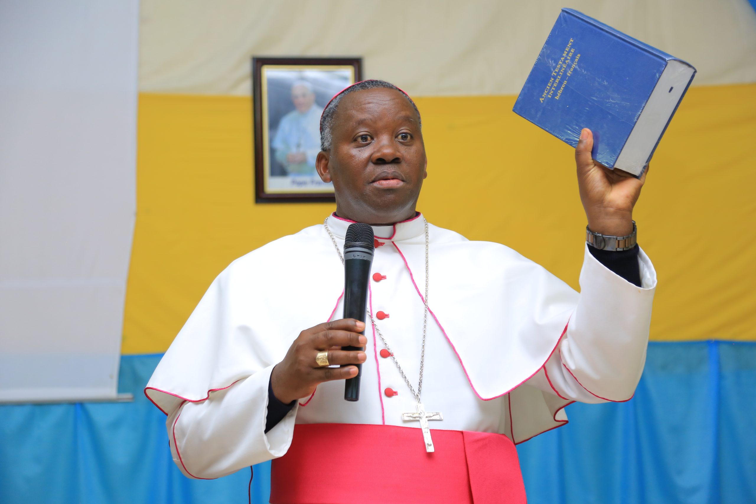 Biblesociety-Rwanda – We offer the Bible to the World